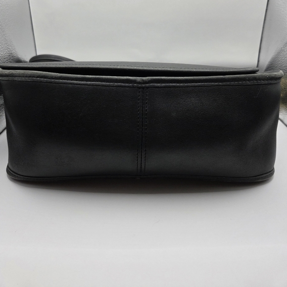 Coach | Bags | Coach Vintage Patricia Saddle Flap 995 | Poshmark